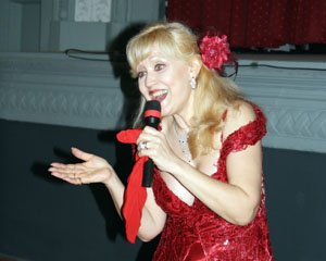 La cantante María Alexandra regresó al Centro de Salamanca en Buenos Aires