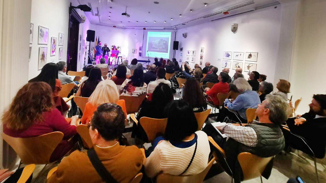 La Casa de Galicia acogió la presentación de la revista de la Federación de Asociaciones ...